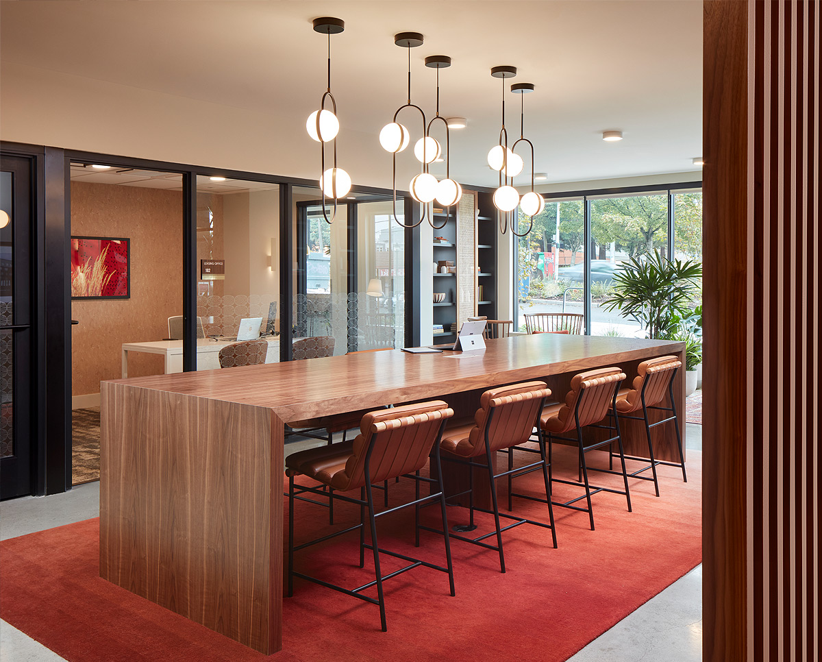 Mason & Main - Compass Construction